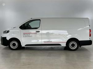 White Toyota Proace 2025 in Vilnius, with an engine capacity of 0.00 L and mileage of 8 thousand km for 33900 €, photo 4 on AUTOMOTO.COM.LV