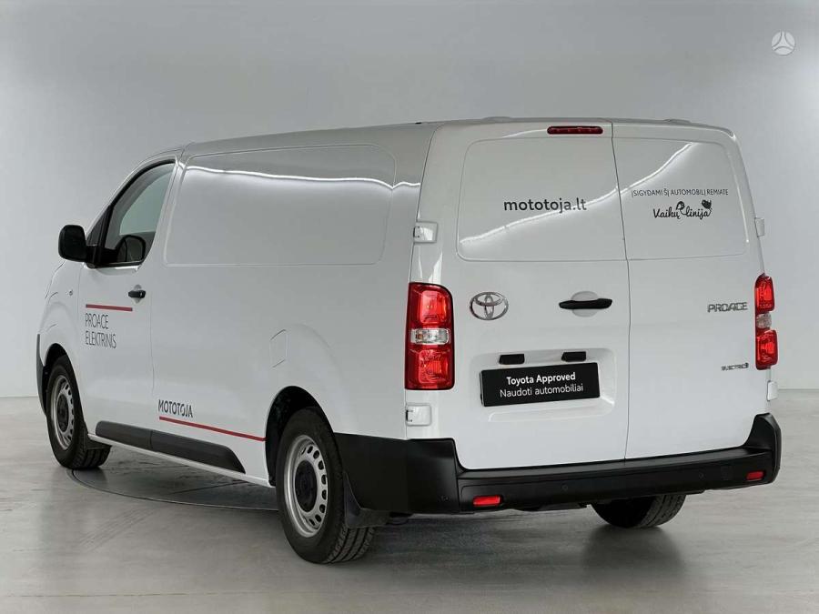 White Toyota Proace 2025 in Vilnius, with an engine capacity of 0.00 L and mileage of 8 thousand km for 33900 €, photo 18 on AUTOMOTO.COM.LV