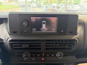 Balts Toyota Proace 2026 Šauļi, ar dzinēja tilpumu 1.50 L un nobraukumu 0 tūkst. km par 26900 €, foto 13 vietnē AUTOMOTO.COM.LV