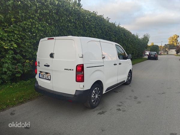 White Toyota Proace 2016 in Tallinn, with an engine capacity of 70.00 L and mileage of 182 thousand km for 7999 €, photo 8 on AUTOMOTO.COM.LV