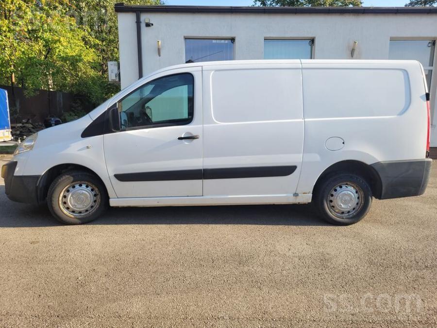 Balts Toyota Proace 2016 Rīga, ar dzinēja tilpumu 2.00 L un nobraukumu 206 tūkst. km par 3000 €, foto 1 vietnē AUTOMOTO.COM.LV