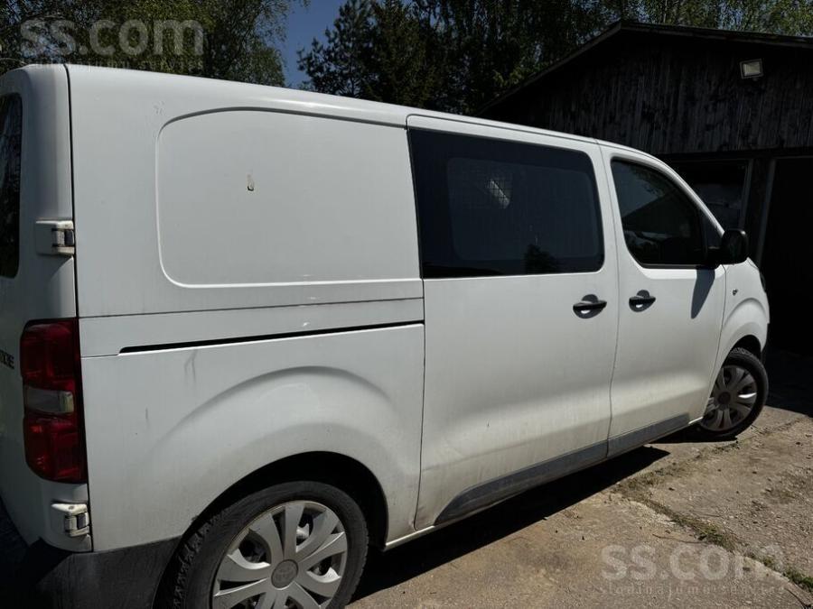 Balts Toyota Proace 2017 Ogre, ar dzinēja tilpumu 1.60 L un nobraukumu 151 tūkst. km par 10000 €, foto 5 vietnē AUTOMOTO.COM.LV
