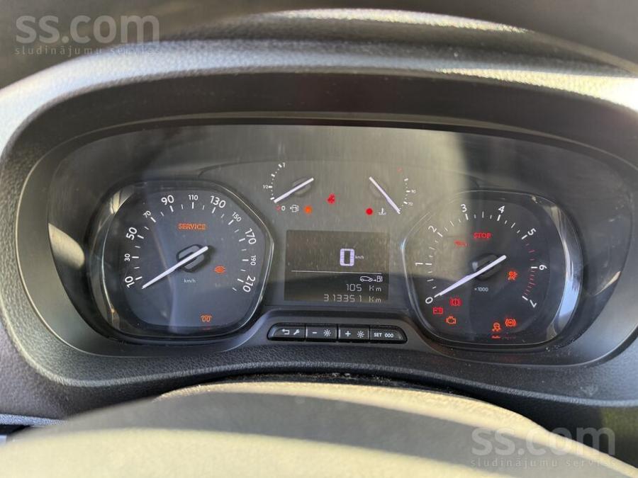 Balts Toyota Proace 2017 Jūrmala, ar dzinēja tilpumu 2.00 L un nobraukumu 314 tūkst. km par 5500 €, foto 9 vietnē AUTOMOTO.COM.LV