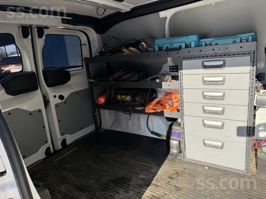 Balts Toyota Proace 2017 Jūrmala, ar dzinēja tilpumu 2.00 L un nobraukumu 314 tūkst. km par 5500 €, foto 13 vietnē AUTOMOTO.COM.LV