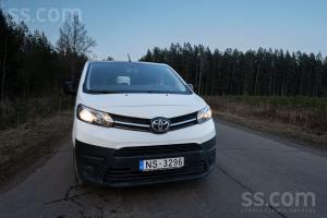 White Toyota Proace 2018 in Jelgava, with an engine capacity of 1.60 L and mileage of 300 thousand km for 6900 €, photo 5 on AUTOMOTO.COM.LV