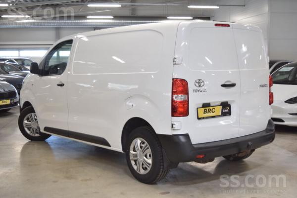 Balts Toyota Proace 2018 Rīga, ar dzinēja tilpumu 2.00 L un nobraukumu 67 tūkst. km par 16000 €, foto 2 vietnē AUTOMOTO.COM.LV
