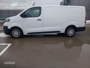 Balts Toyota Proace 2018 Tallina, ar dzinēja tilpumu 2.00 L un nobraukumu 280 tūkst. km par 12500 €, foto  vietnē AUTOMOTO.COM.LV