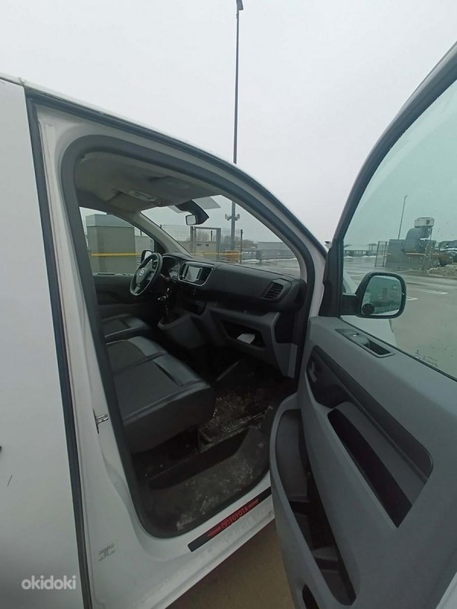 Balts Toyota Proace 2018 Tallina, ar dzinēja tilpumu 2.00 L un nobraukumu 280 tūkst. km par 12500 €, foto 19 vietnē AUTOMOTO.COM.LV