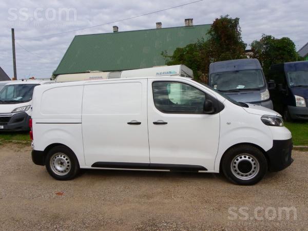 Balts Toyota Proace 2018 Valka, ar dzinēja tilpumu 1.60 L un nobraukumu 151 tūkst. km par 7500 €, foto 5 vietnē AUTOMOTO.COM.LV