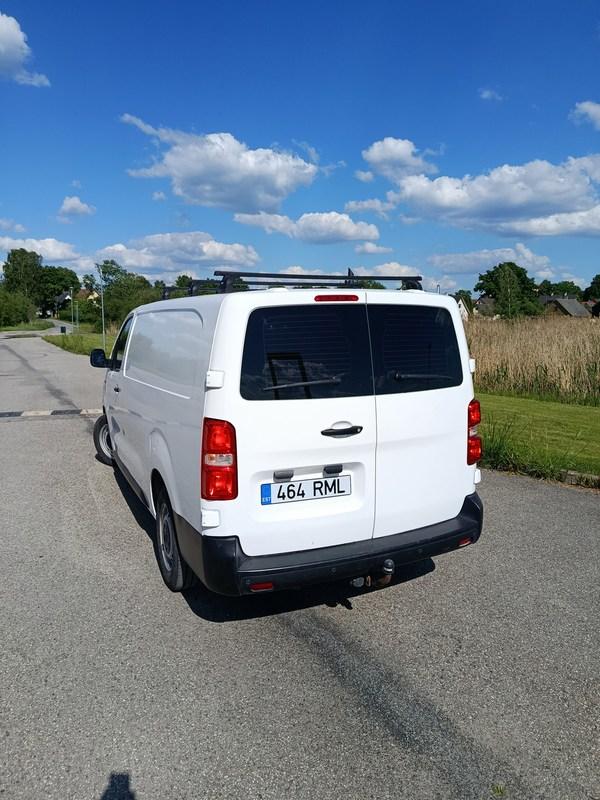 Balts Toyota Proace 2018 Veru, ar dzinēja tilpumu 2.00 L un nobraukumu 142 tūkst. km par 12500 €, foto 3 vietnē AUTOMOTO.COM.LV