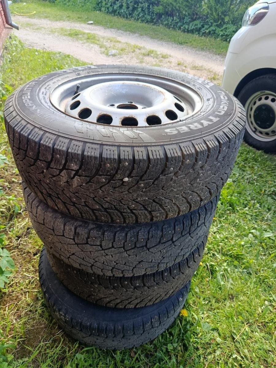 Balts Toyota Proace 2018 Veru, ar dzinēja tilpumu 2.00 L un nobraukumu 142 tūkst. km par 12500 €, foto 15 vietnē AUTOMOTO.COM.LV