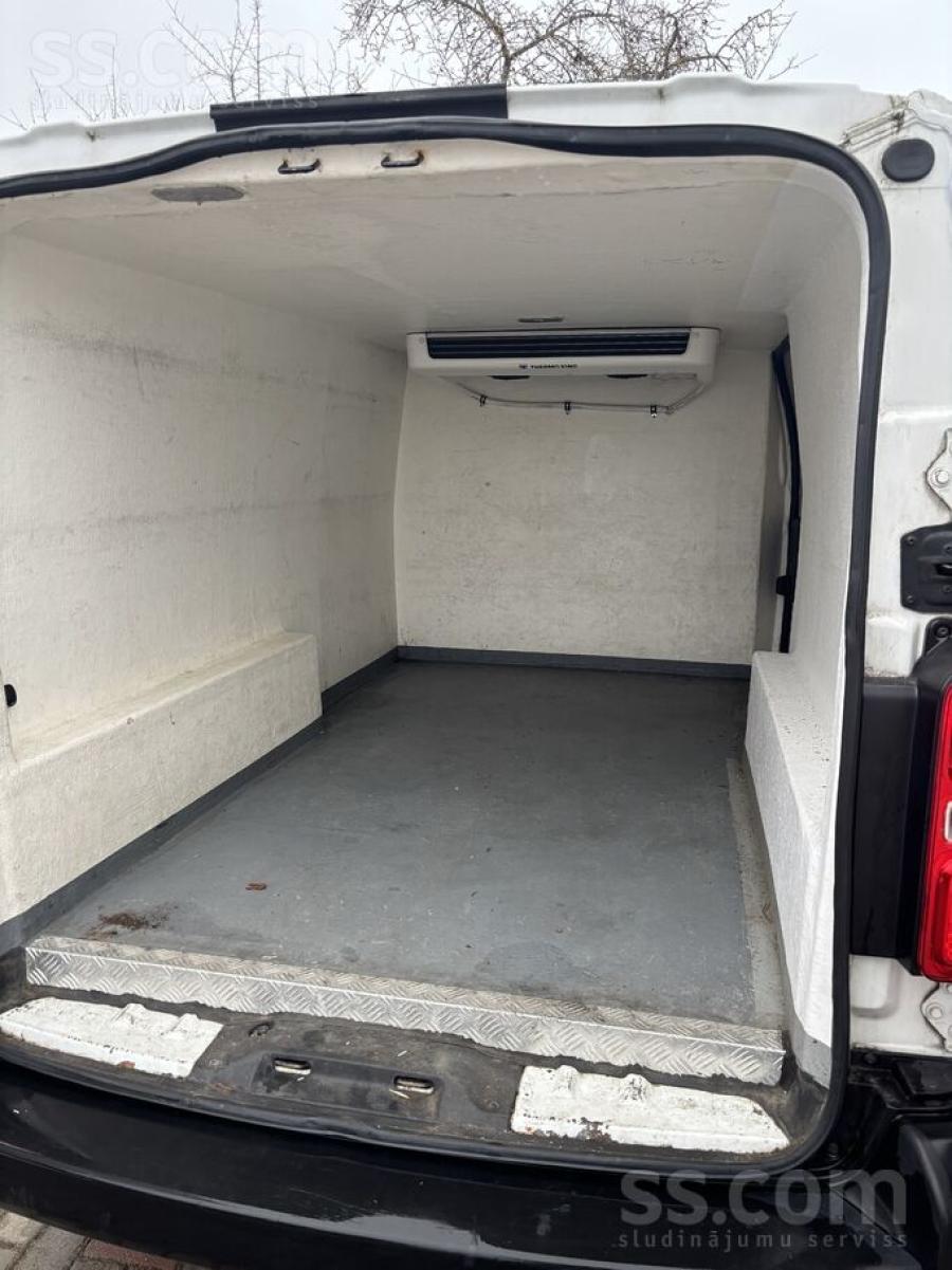 Balts Toyota Proace 2019 Rīga, ar dzinēja tilpumu 2.00 L un nobraukumu 94 tūkst. km par 14900 €, foto 8 vietnē AUTOMOTO.COM.LV