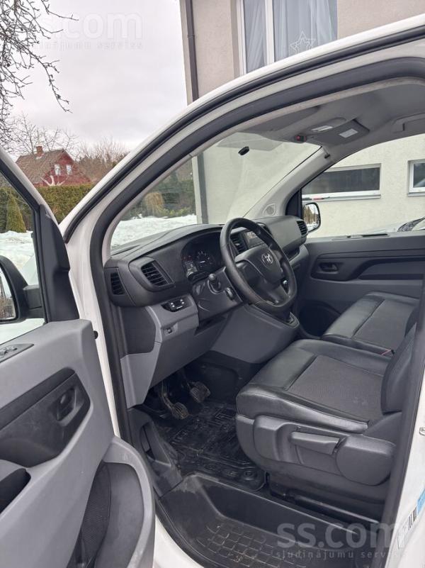 Balts Toyota Proace 2019 Rīga, ar dzinēja tilpumu 2.00 L un nobraukumu 94 tūkst. km par 14900 €, foto 9 vietnē AUTOMOTO.COM.LV