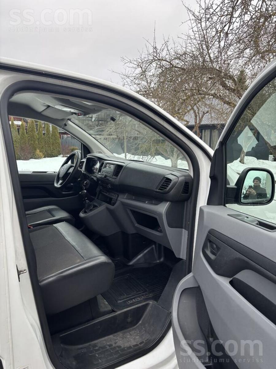 Balts Toyota Proace 2019 Rīga, ar dzinēja tilpumu 2.00 L un nobraukumu 94 tūkst. km par 14900 €, foto 11 vietnē AUTOMOTO.COM.LV