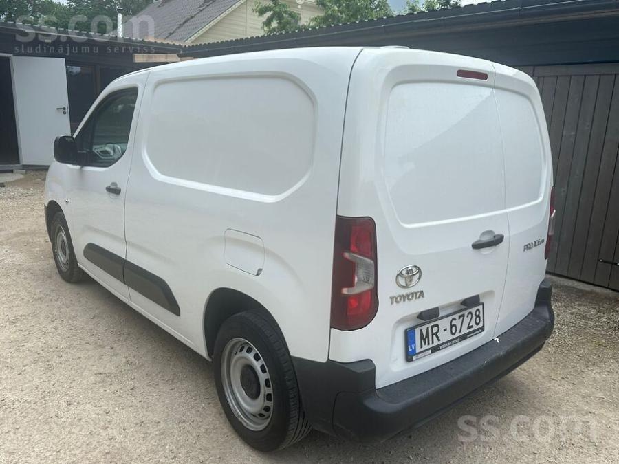 Balts Toyota Proace 2020 Jelgava, ar dzinēja tilpumu 1.50 L un nobraukumu 207 tūkst. km par 7500 €, foto 2 vietnē AUTOMOTO.COM.LV