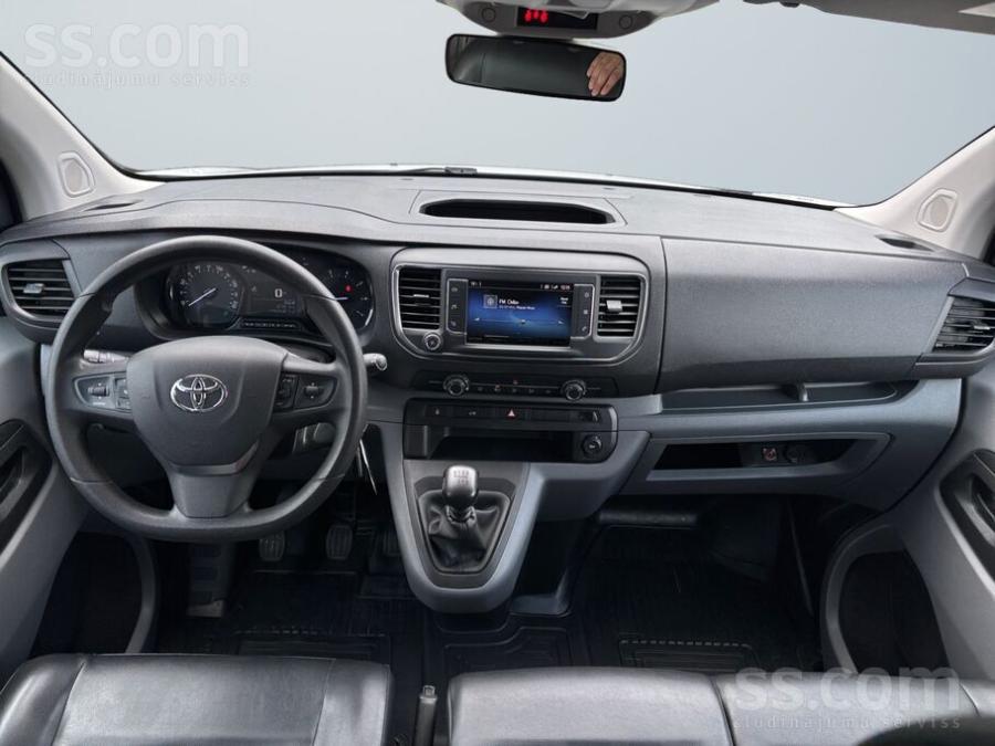 White Toyota Proace 2020 in Riga, with an engine capacity of 1.50 L and mileage of 175 thousand km for 8230 €, photo 11 on AUTOMOTO.COM.LV