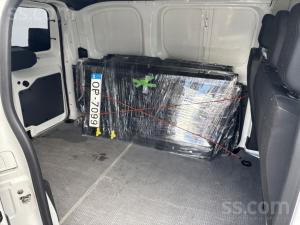 White Toyota Proace 2020 in Riga, with an engine capacity of 1.50 L and mileage of 175 thousand km for 8230 €, photo 14 on AUTOMOTO.COM.LV