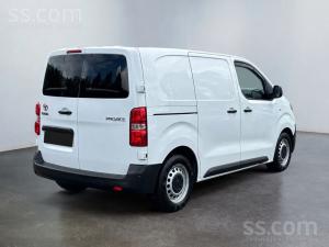 Белый Тойота Proace 2020 в Рига, объемом двигателя 1.50 л и пробегом 175 тыс. км за 6900 €, фото 6 на AUTOMOTO.COM.LV