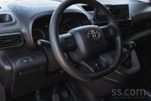 Balts Toyota Proace 2021 Ventspils, ar dzinēja tilpumu 1.50 L un nobraukumu 131 tūkst. km par 11700 €, foto 18 vietnē AUTOMOTO.COM.LV