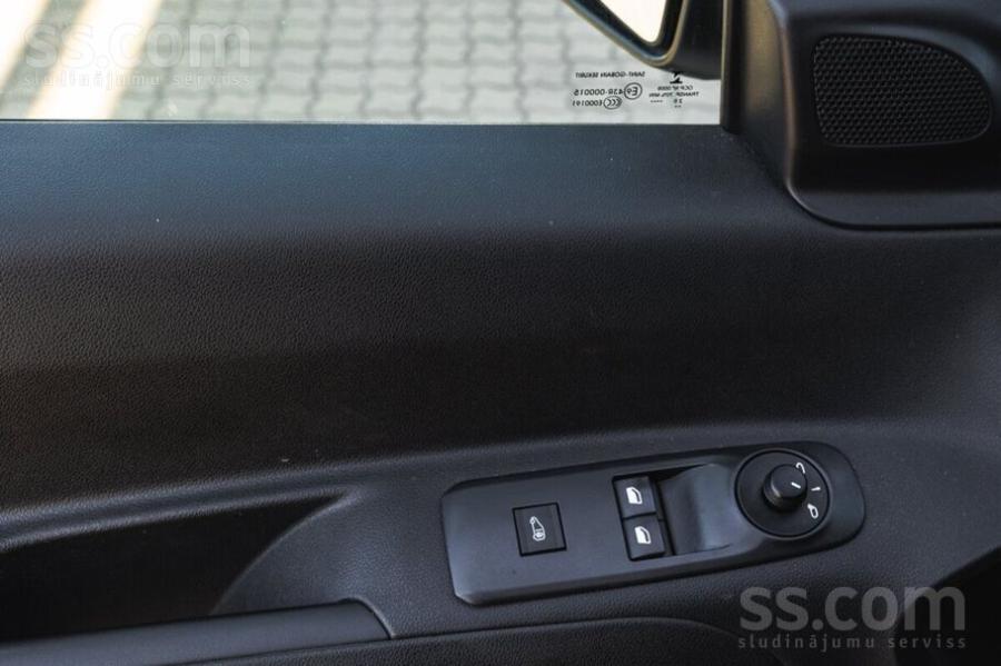 Balts Toyota Proace 2021 Ventspils, ar dzinēja tilpumu 1.50 L un nobraukumu 131 tūkst. km par 11700 €, foto 28 vietnē AUTOMOTO.COM.LV