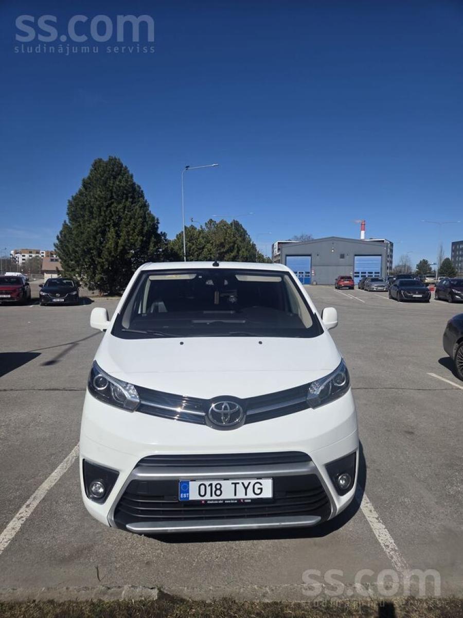 White Toyota Proace 2022 in Riga, with an engine capacity of 1.60 L and mileage of 280 thousand km for 17000 €, photo 1 on AUTOMOTO.COM.LV