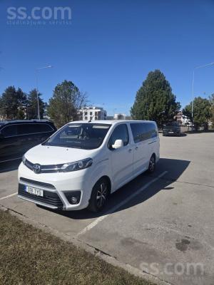 White Toyota Proace 2022 in Riga, with an engine capacity of 1.60 L and mileage of 280 thousand km for 17000 €, photo 6 on AUTOMOTO.COM.LV