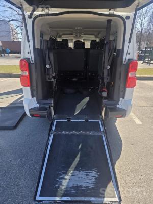 White Toyota Proace 2022 in Riga, with an engine capacity of 1.60 L and mileage of 280 thousand km for 17000 €, photo 11 on AUTOMOTO.COM.LV