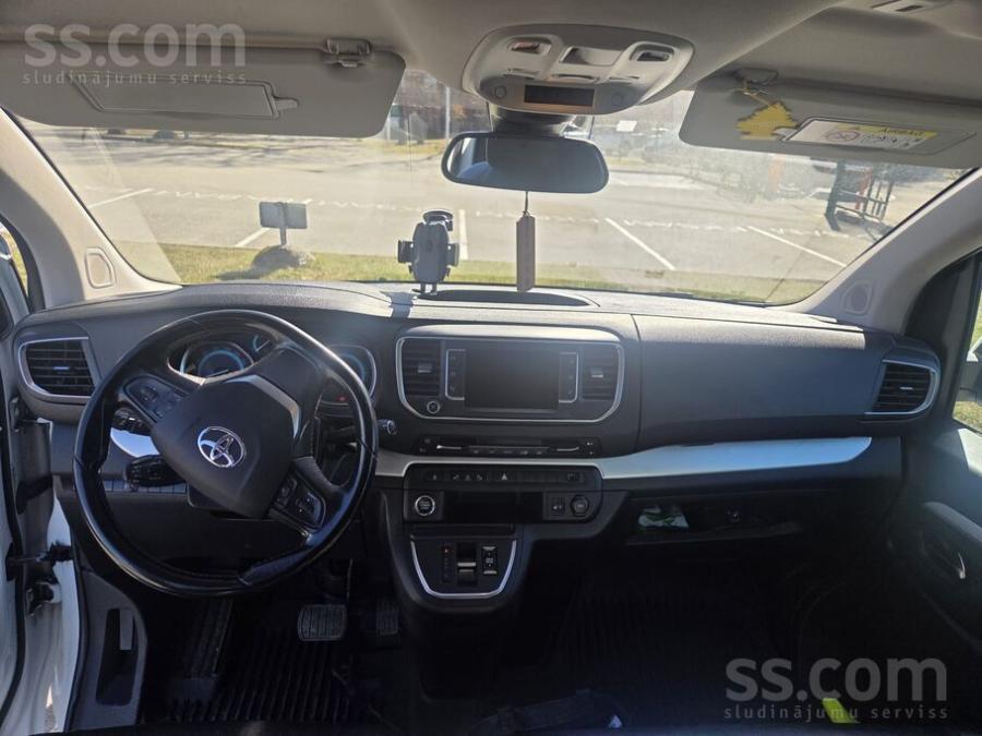 White Toyota Proace 2022 in Riga, with an engine capacity of 1.60 L and mileage of 280 thousand km for 17000 €, photo 14 on AUTOMOTO.COM.LV