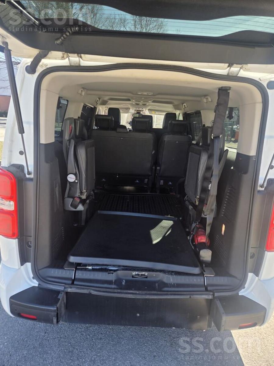 White Toyota Proace 2022 in Riga, with an engine capacity of 1.60 L and mileage of 280 thousand km for 17000 €, photo 20 on AUTOMOTO.COM.LV