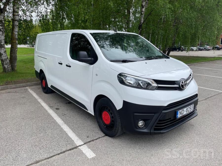 Белый Тойота Proace 2022 в Рига, объемом двигателя 2.00 л и пробегом 147 тыс. км за 12990 €, фото 1 на AUTOMOTO.COM.LV