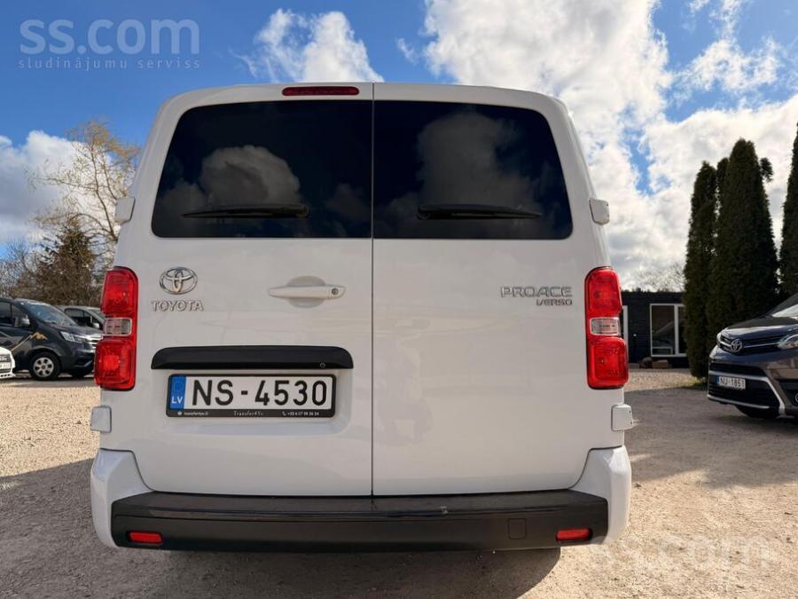White Toyota Proace 2023 in Riga, with an engine capacity of 2.00 L and mileage of 160 thousand km for 20550 €, photo 6 on AUTOMOTO.COM.LV