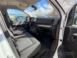 White Toyota Proace 2023 in Riga, with an engine capacity of 2.00 L and mileage of 160 thousand km for 20550 €, photo 15 on AUTOMOTO.COM.LV