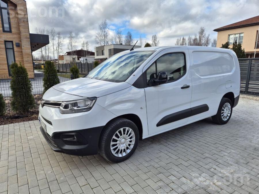 Balts Toyota Proace 2024 Rīga, ar dzinēja tilpumu 1.50 L un nobraukumu 16 tūkst. km par 17990 €, foto 2 vietnē AUTOMOTO.COM.LV