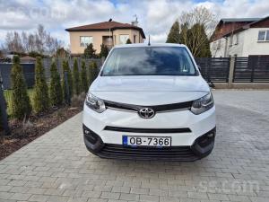 Balts Toyota Proace 2024 Rīga, ar dzinēja tilpumu 1.50 L un nobraukumu 16 tūkst. km par 17990 €, foto 4 vietnē AUTOMOTO.COM.LV