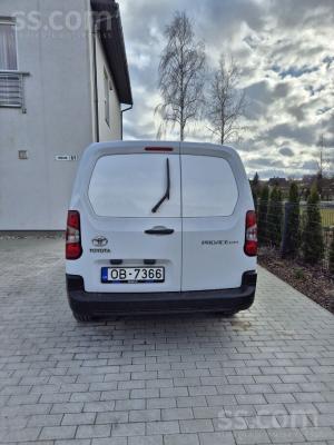 Balts Toyota Proace 2024 Rīga, ar dzinēja tilpumu 1.50 L un nobraukumu 16 tūkst. km par 17990 €, foto 5 vietnē AUTOMOTO.COM.LV