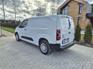 Balts Toyota Proace 2024 Rīga, ar dzinēja tilpumu 1.50 L un nobraukumu 16 tūkst. km par 17990 €, foto 6 vietnē AUTOMOTO.COM.LV