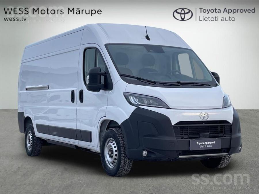 White Toyota Proace 2024 in Riga, with an engine capacity of 2.00 L and mileage of 4 thousand km for 44990 €, photo 19 on AUTOMOTO.COM.LV