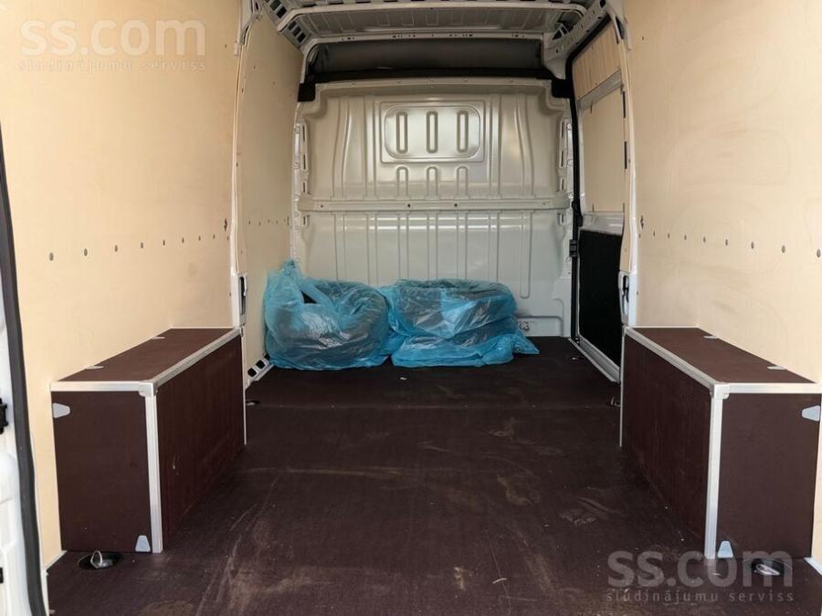 Balts Toyota Proace 2025 Rīga, ar dzinēja tilpumu 2.20 L un nobraukumu 450 tūkst. km par 31500 €, foto 7 vietnē AUTOMOTO.COM.LV