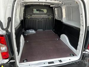 Balts Toyota Proace 2026 Jēkabpils, ar dzinēja tilpumu 1.50 L un nobraukumu 0 tūkst. km par 26900 €, foto 12 vietnē AUTOMOTO.COM.LV