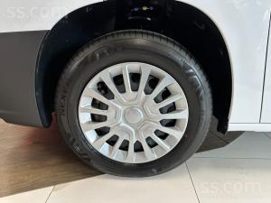 Balts Toyota Proace 2026 Jēkabpils, ar dzinēja tilpumu 1.50 L un nobraukumu 0 tūkst. km par 26900 €, foto 13 vietnē AUTOMOTO.COM.LV
