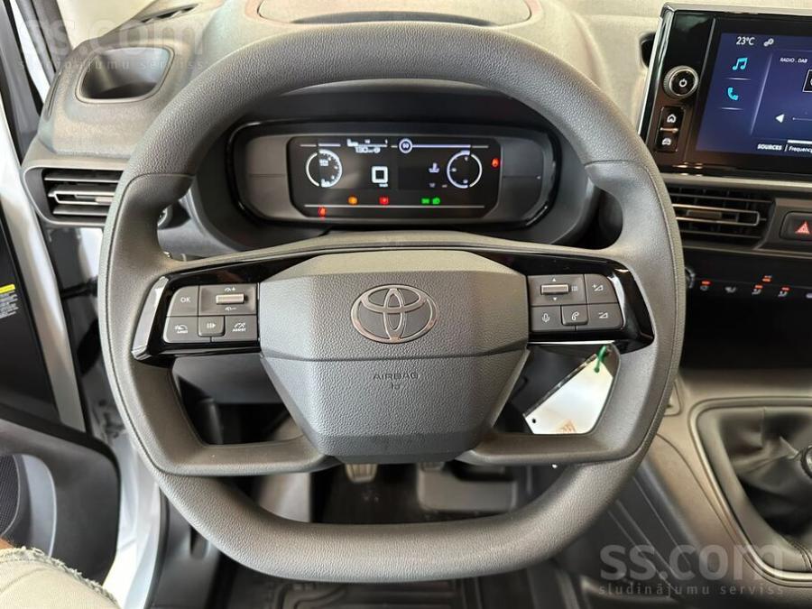 Balts Toyota Proace 2026 Jēkabpils, ar dzinēja tilpumu 1.50 L un nobraukumu 0 tūkst. km par 26900 €, foto 15 vietnē AUTOMOTO.COM.LV