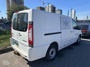 Balts Toyota Proace 2015 Viļņa, ar dzinēja tilpumu 2.00 L un nobraukumu 295 tūkst. km par 2000 €, foto 4 vietnē AUTOMOTO.COM.LV