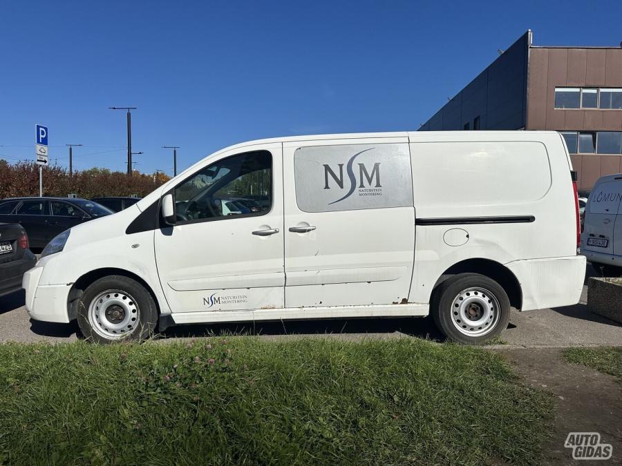 Balts Toyota Proace 2015 Viļņa, ar dzinēja tilpumu 2.00 L un nobraukumu 295 tūkst. km par 2000 €, foto 6 vietnē AUTOMOTO.COM.LV