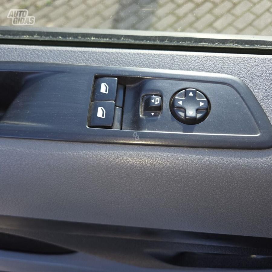 Balts Toyota Proace 2019 Viļņa, ar dzinēja tilpumu 2.00 L un nobraukumu 300 tūkst. km par 8000 €, foto 11 vietnē AUTOMOTO.COM.LV