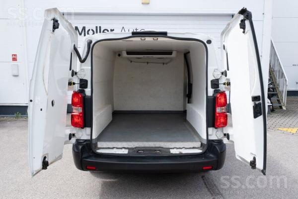 Balts Toyota Proace 2019 Rīga, ar dzinēja tilpumu 2.00 L un nobraukumu 94 tūkst. km par 11950 €, foto 8 vietnē AUTOMOTO.COM.LV