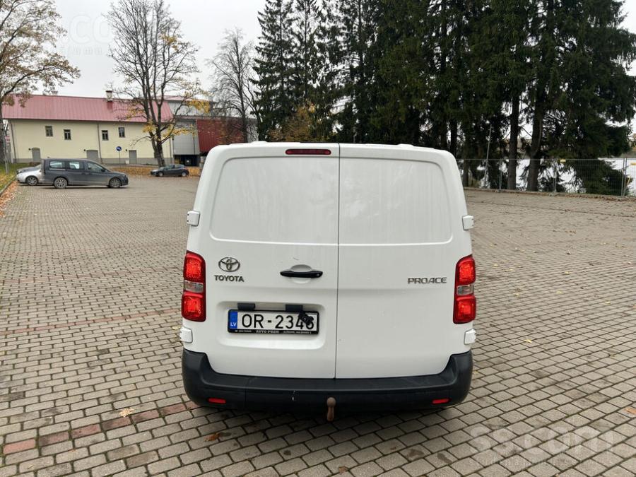 Balts Toyota Proace 2019 Alūksne, ar dzinēja tilpumu 1.50 L un nobraukumu 0 tūkst. km par 7200 €, foto 9 vietnē AUTOMOTO.COM.LV