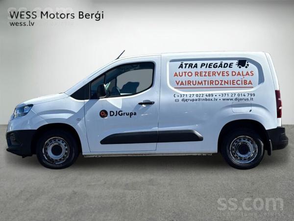 Balts Toyota Proace 2020 Rīga, ar dzinēja tilpumu 1.50 L un nobraukumu 242 tūkst. km par 6800 €, foto 3 vietnē AUTOMOTO.COM.LV