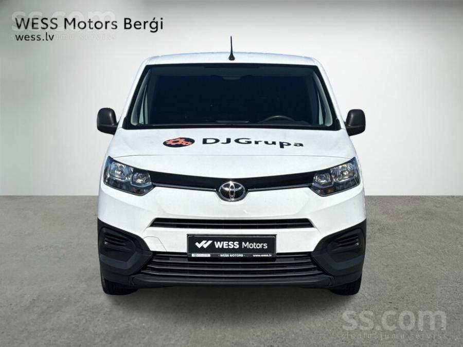 Белый Тойота Proace 2020 в Рига, объемом двигателя 1.50 л и пробегом 242 тыс. км за 6800 €, фото 6 на AUTOMOTO.COM.LV