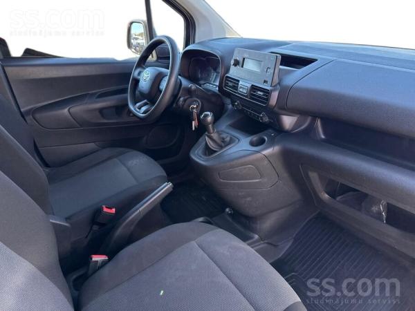 Balts Toyota Proace 2020 Rīga, ar dzinēja tilpumu 1.50 L un nobraukumu 242 tūkst. km par 6800 €, foto 6 vietnē AUTOMOTO.COM.LV
