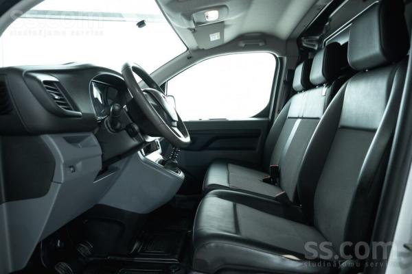 Balts Toyota Proace 2020 Rīga, ar dzinēja tilpumu 1.50 L un nobraukumu 92 tūkst. km par 10900 €, foto 4 vietnē AUTOMOTO.COM.LV